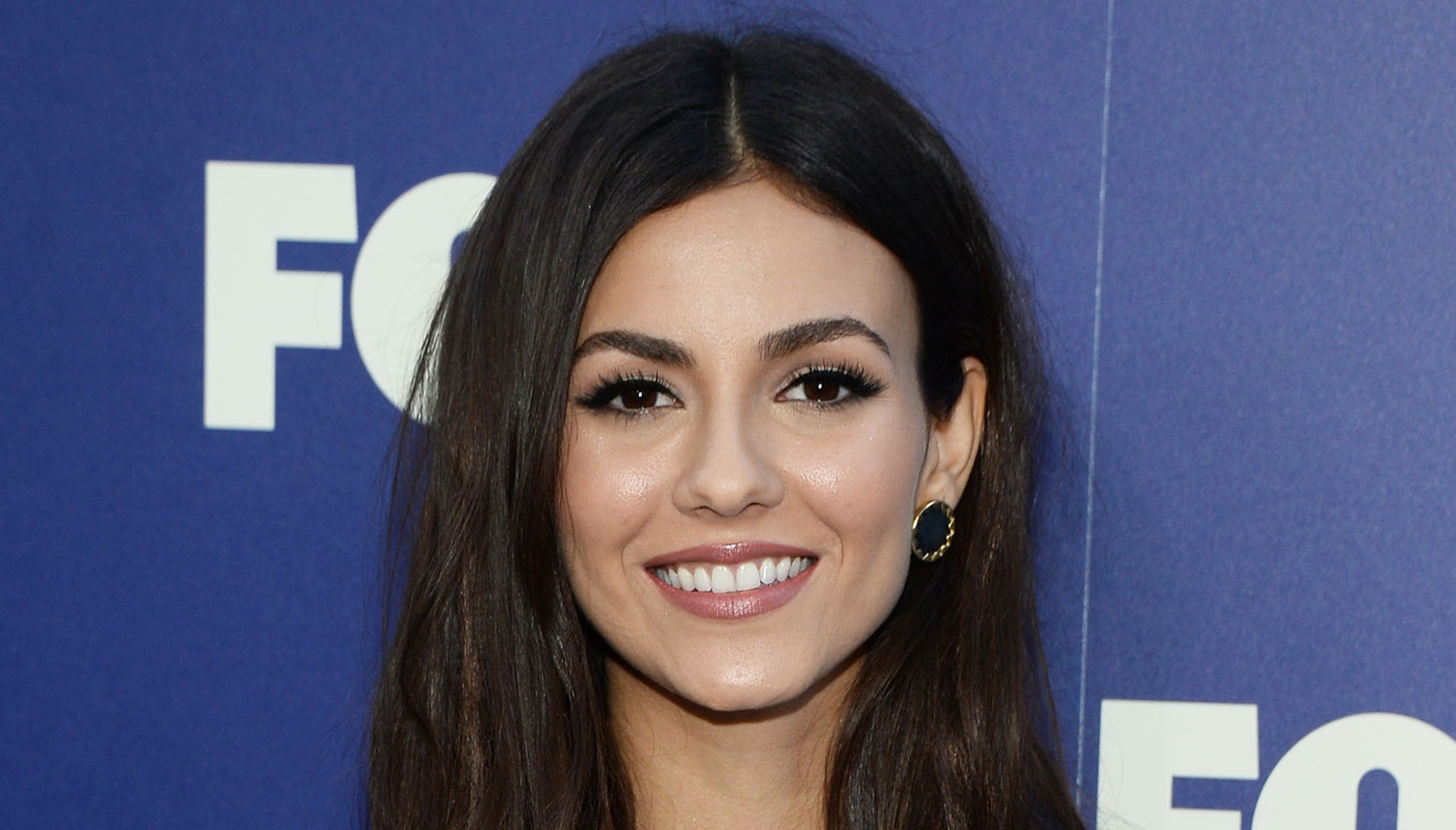 Victoria Justice Reveals the Musical She Wants to Do Next! | Newsies ...