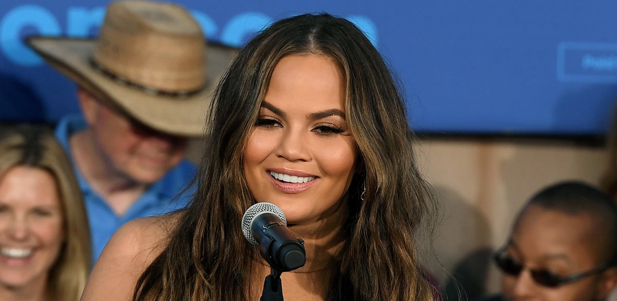 Chrissy Teigen Makes Twitter Account Private: I’m ‘Not Strong Enough ...