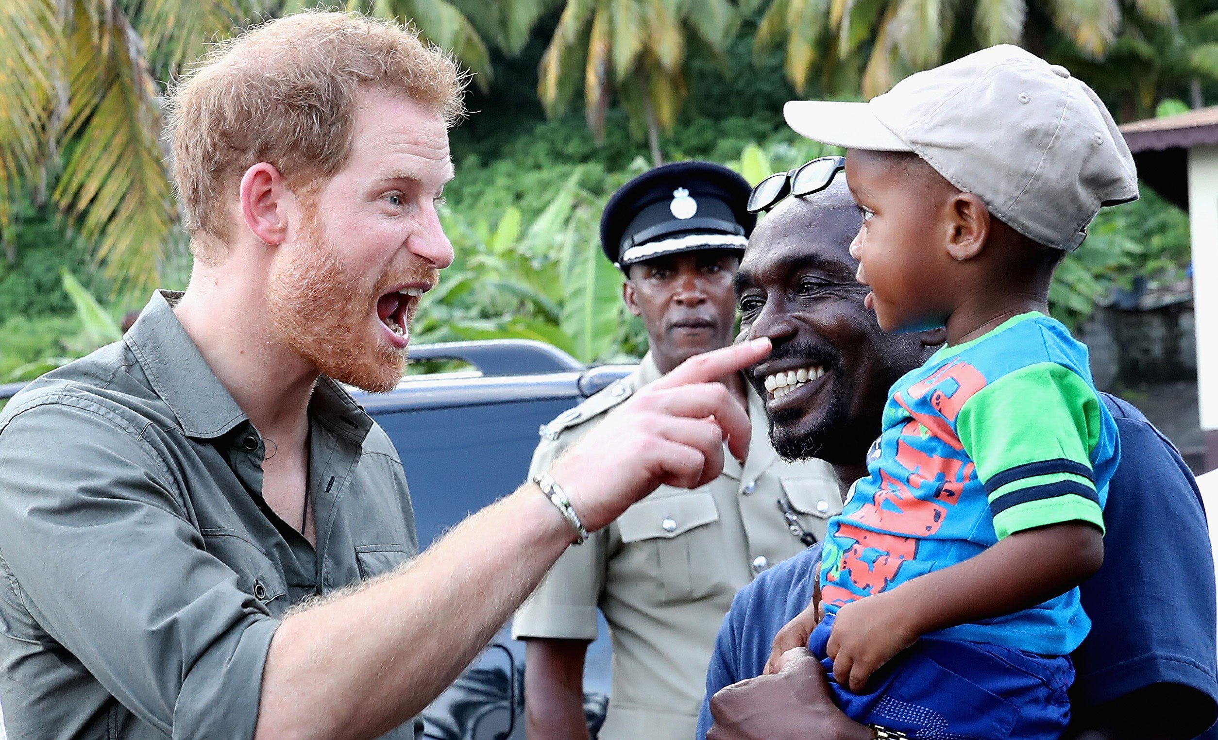 Prince Harry Adorably Spends Time With Kids in the Caribbean | Prince ...