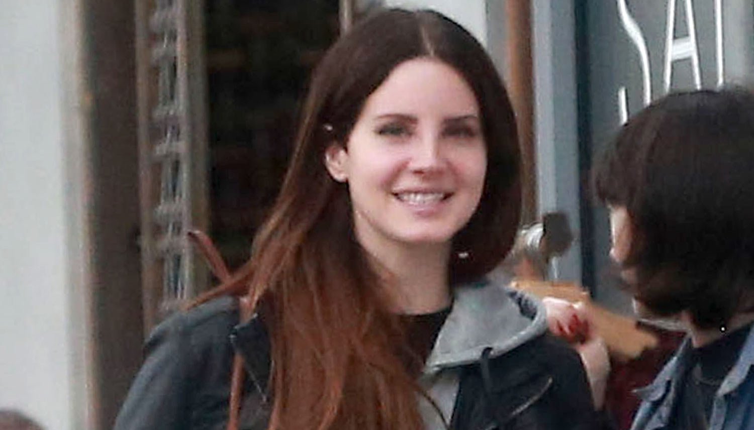 Lana Del Rey is All Smiles Grabbing Coffee in WeHo | Lana Del Rey ...
