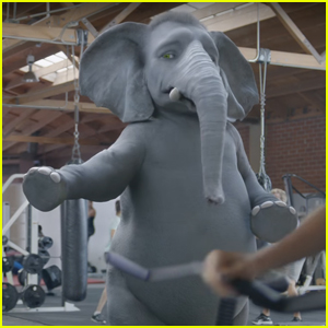 Wonderful Pistachios Super Bowl Commercial 2017 – Elephant Falls Off ...