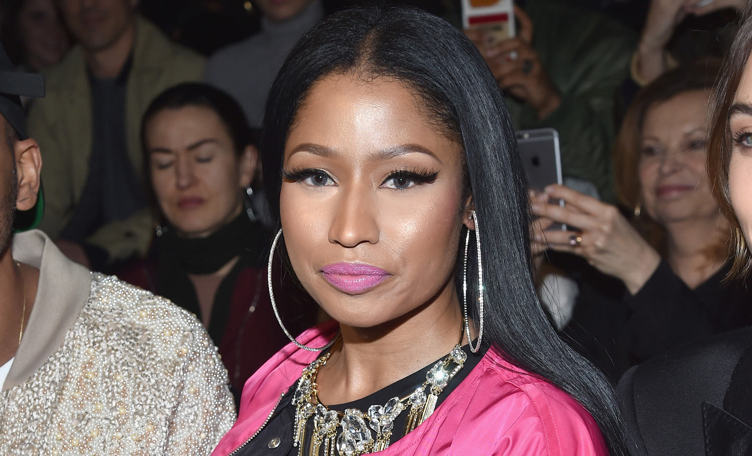 Nicki Minaj Shows Off Her Style at ‘H&M’ Paris Fashion Week Show ...