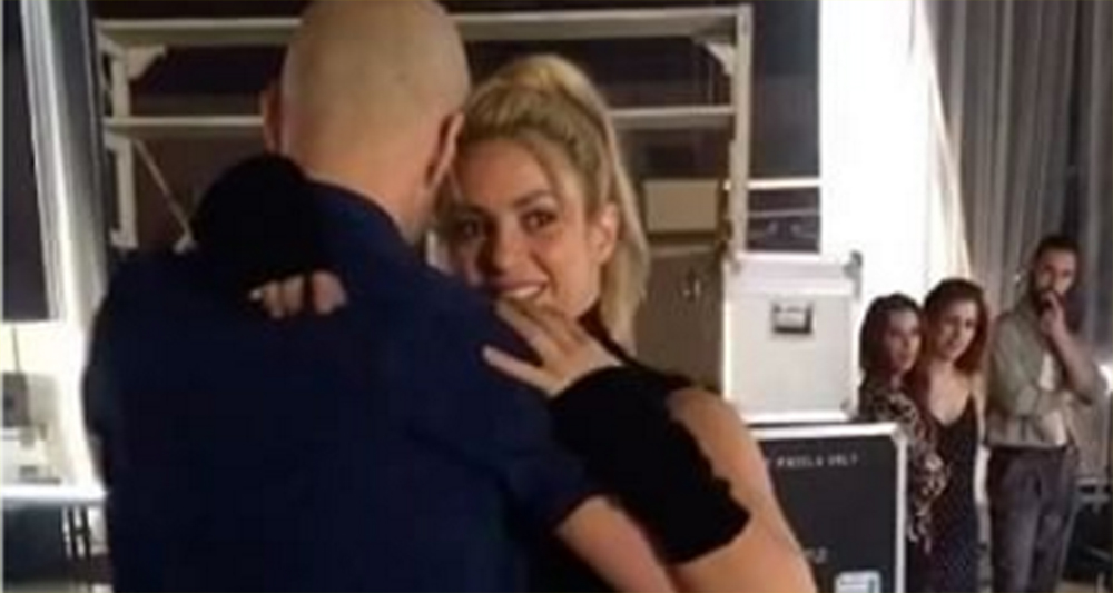 Shakira Shows Off Her Dance Moves While Rehearsing For ‘Deja Vu’ Video ...