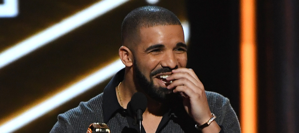 Drake’s Billboard Music Awards 2017 Performance Took Place in a ...