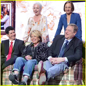 ‘Roseanne’ Cast Reunites at ABC Upfronts Following Revival Announcement ...
