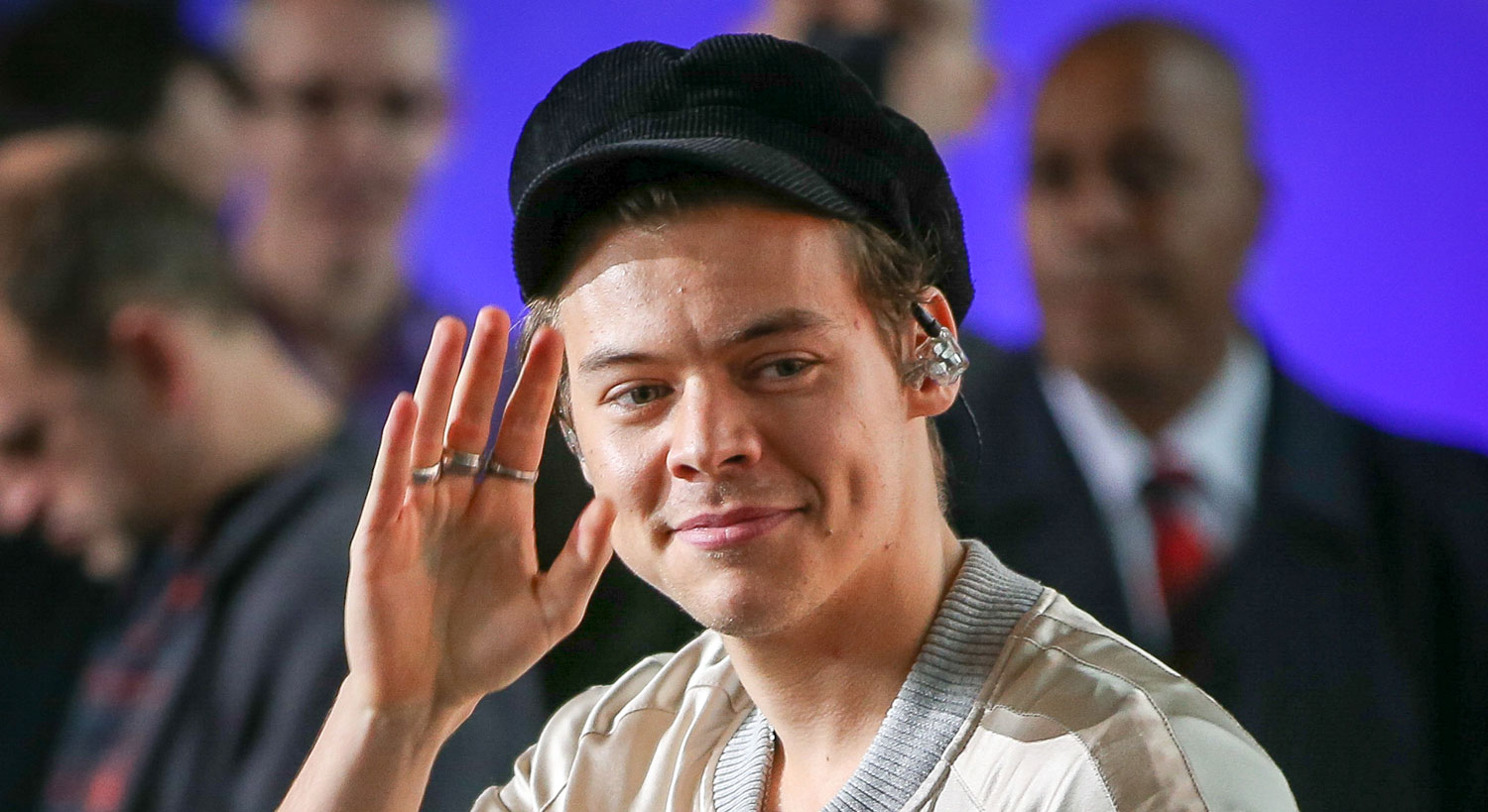 Harry Styles Looks Oh-So-Stylish While Performing New Songs from Debut ...