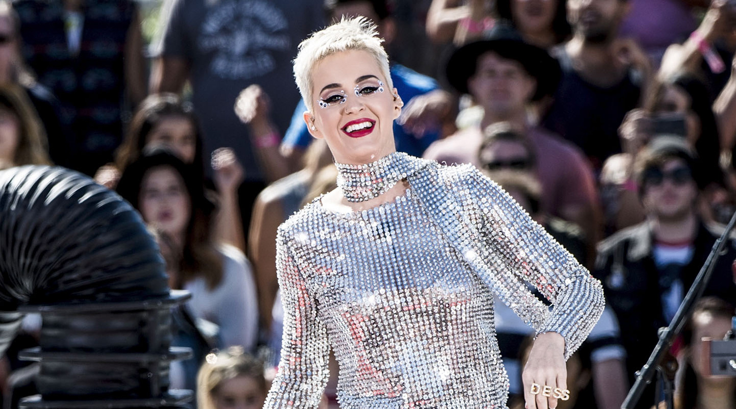 Katy Perry Becomes First Person to Reach 100 Million Twitter Followers ...
