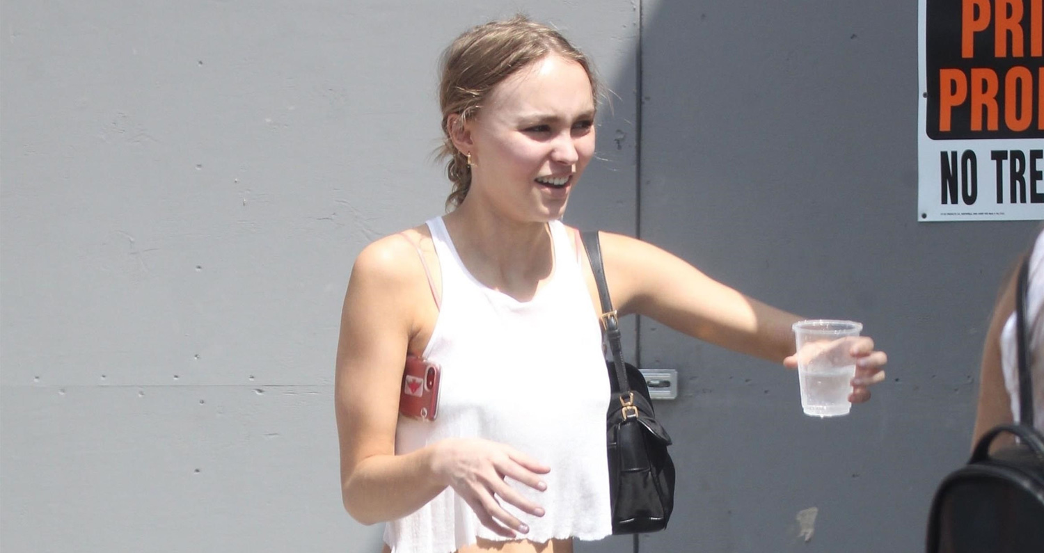 Lily-Rose Depp Shows Off Her Toned Tummy in Crop Tank Top | Lily Rose ...