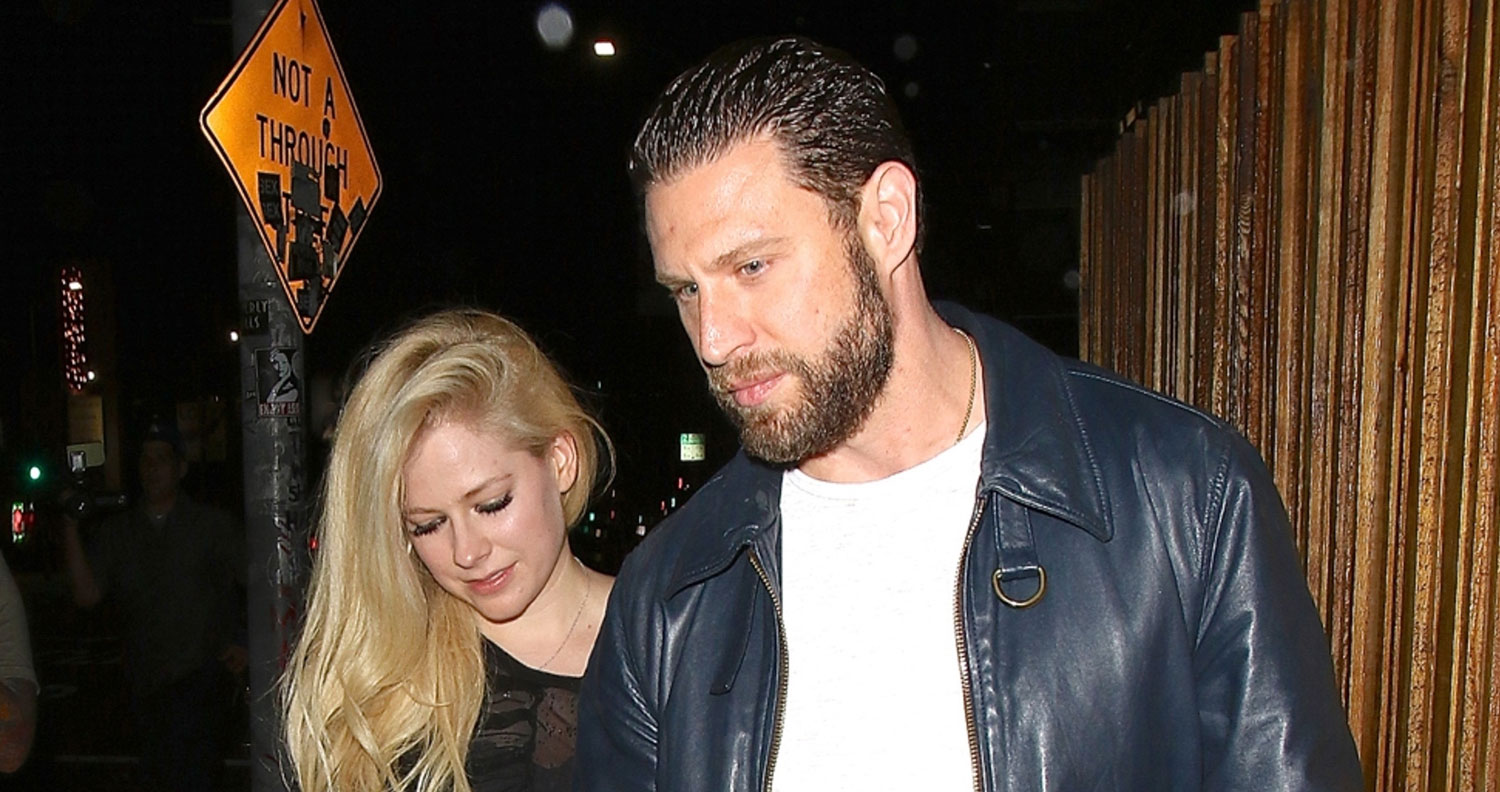 Avril Lavigne Finds Long Lost Twin – Evan Rachel Wood! | Avril Lavigne ...