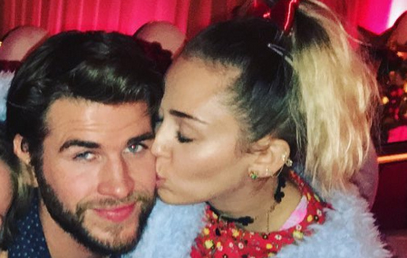 Miley Cyrus Writes Sweet Messages to Liam Hemsworth While He’s Away ...
