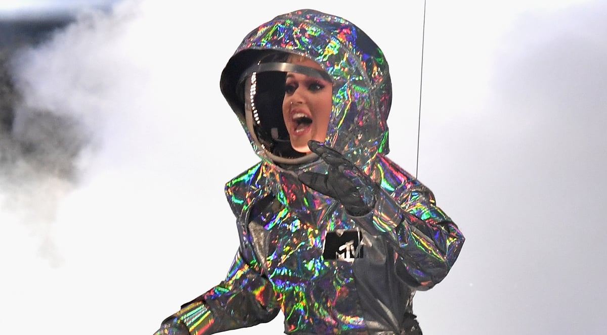 Katy Perry’s MTV VMAs 2017 Opening Monologue Video – Watch Now! | 2017 ...