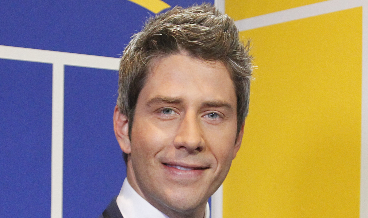 ‘Bachelor’ Arie Luyendyk Jr Seen on Date During Filming (Photos) | Arie ...