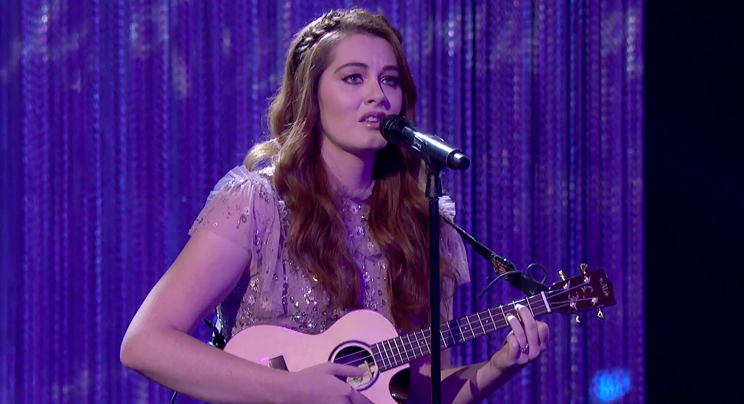 Deaf Singer Mandy Harvey Debuts Original Song for Final ‘America’s Got ...