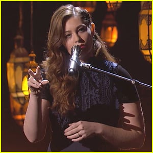 Deaf Singer Mandy Harvey Compared to Adele by Simon Cowell During ‘AGT ...