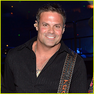 Troy Gentry Dead – Montgomery Gentry Singer Dies in Helicopter Crash at ...