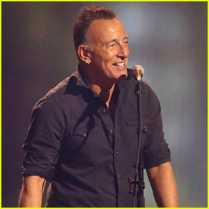 Bruce Springsteen’s Broadway 2017 Set List Revealed! | Broadway, Bruce ...