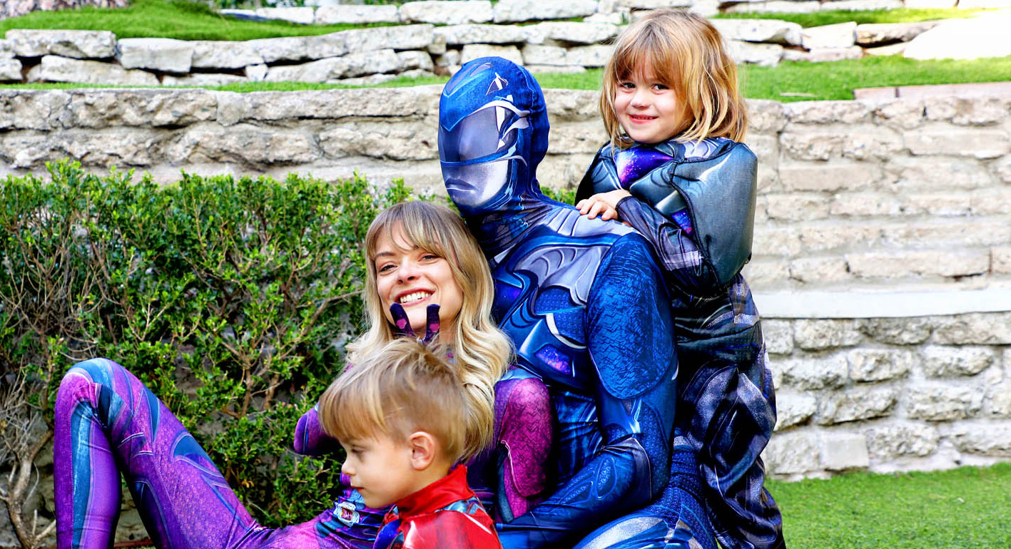 Jaime King & Family Dress Up as Power Rangers for Halloween Practice ...