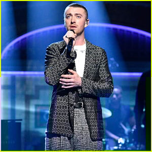 Sam Smith Performs ‘Too Good at Goodbyes’ & ‘Pray’ on ‘SNL’ (Videos ...