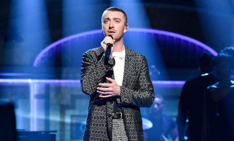 Sam Smith Performs ‘Too Good at Goodbyes’ & ‘Pray’ on ‘SNL’ (Videos ...