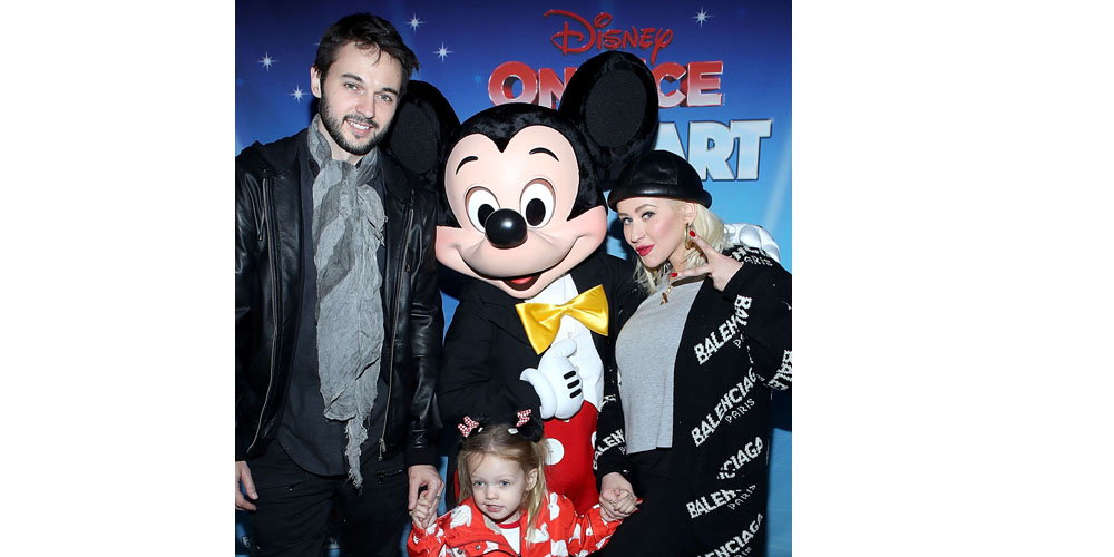 Christina Aguilera Brings Daughter Summer to Disney on Ice! | Celebrity ...