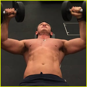 Luke Evans Immortals Workout