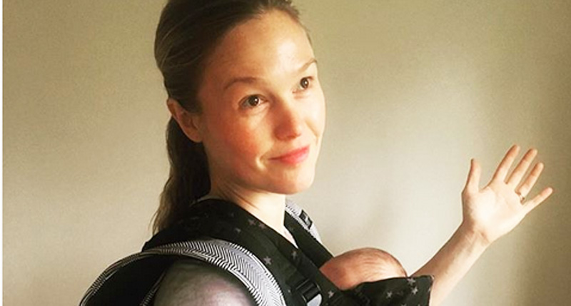 Julia Stiles Fires Back at Mom Shamers Over This Photo | Celebrity ...