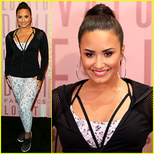 Demi Lovato Models Her Fabletics Line for Fans at Del Amo Mall | Demi ...