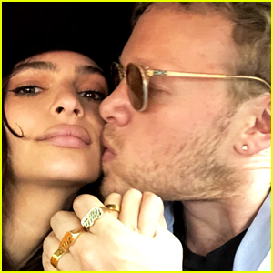 Emily Ratajkowski Gets Married to Boyfriend Sebastian Bear-McClard ...