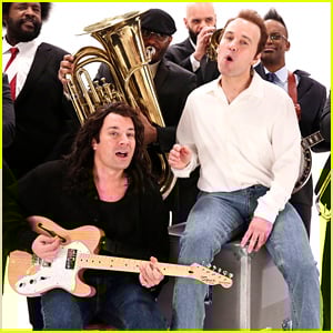 Jimmy Fallon & Paul Rudd Recreate ‘King Of Wishful Thinking’ Music ...