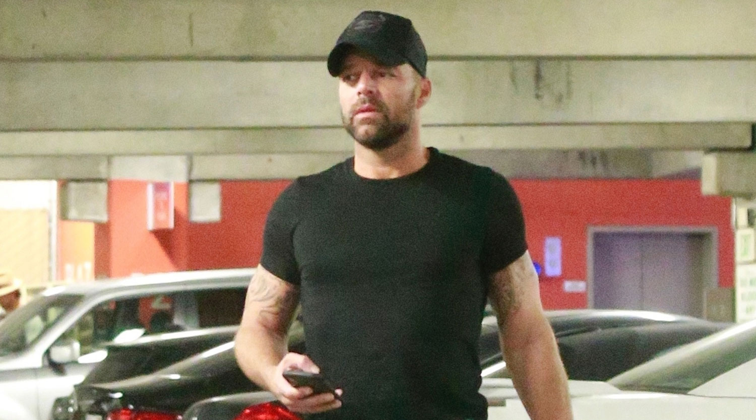 Ricky Martin Shows Off His Muscular Arms at the Gym | Ricky Martin ...