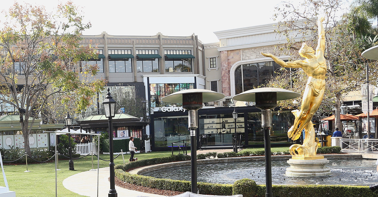 Shooting Reported at Los Angeles Area Mall, No One Hurt | Random | Just ...