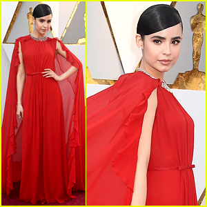 Disney Star Sofia Carson Kicks Off Oscars 2018 Red Carpet! | 2018 Oscars, Oscars, Sofia Carson ...