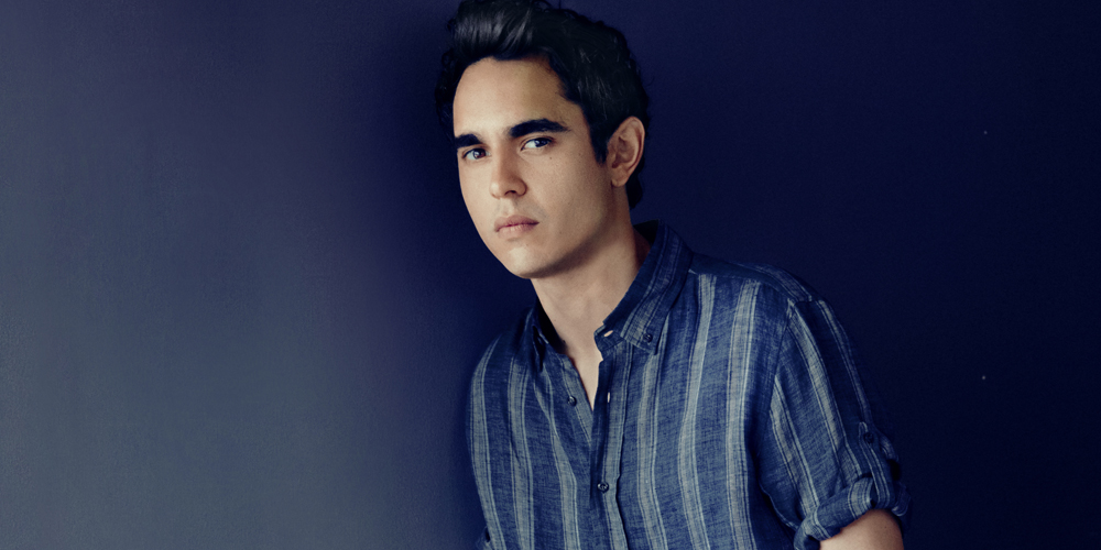 ‘Handmaid’s Tale’ Star Max Minghella Says He Has ‘a Very Cynical View ...