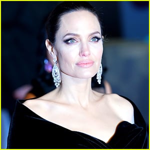 Angelina Jolie Is Producing a Biopic About Athlete Jim Thorpe ...