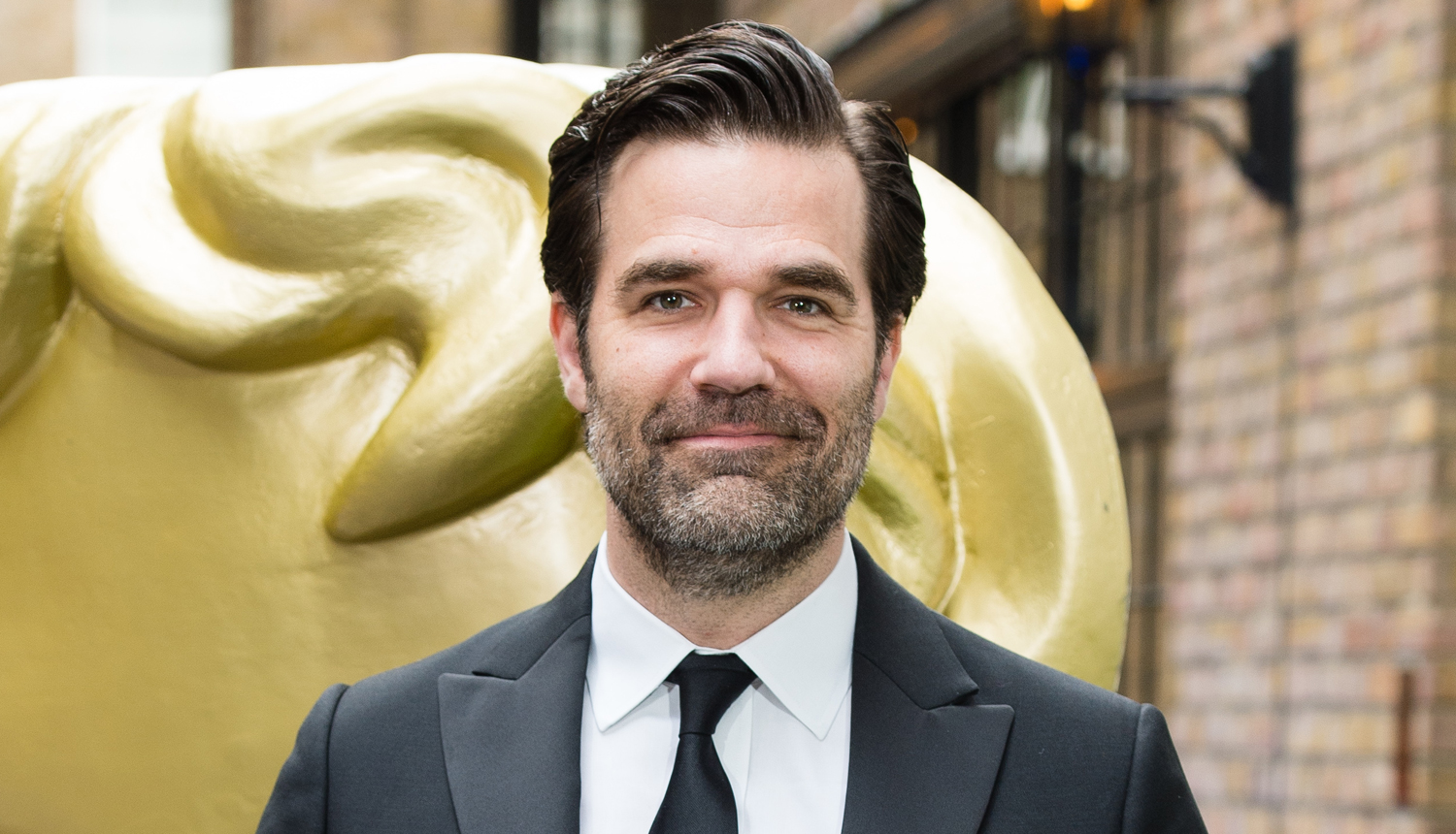 Rob Delaney & Wife Leah Expecting Baby Five Months After Son Henry’s ...