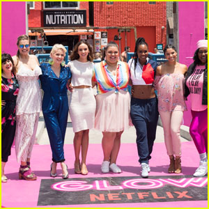 ‘Glow’ Cast Celebrates Season 2 With 80′s Takeover of Venice Beach ...