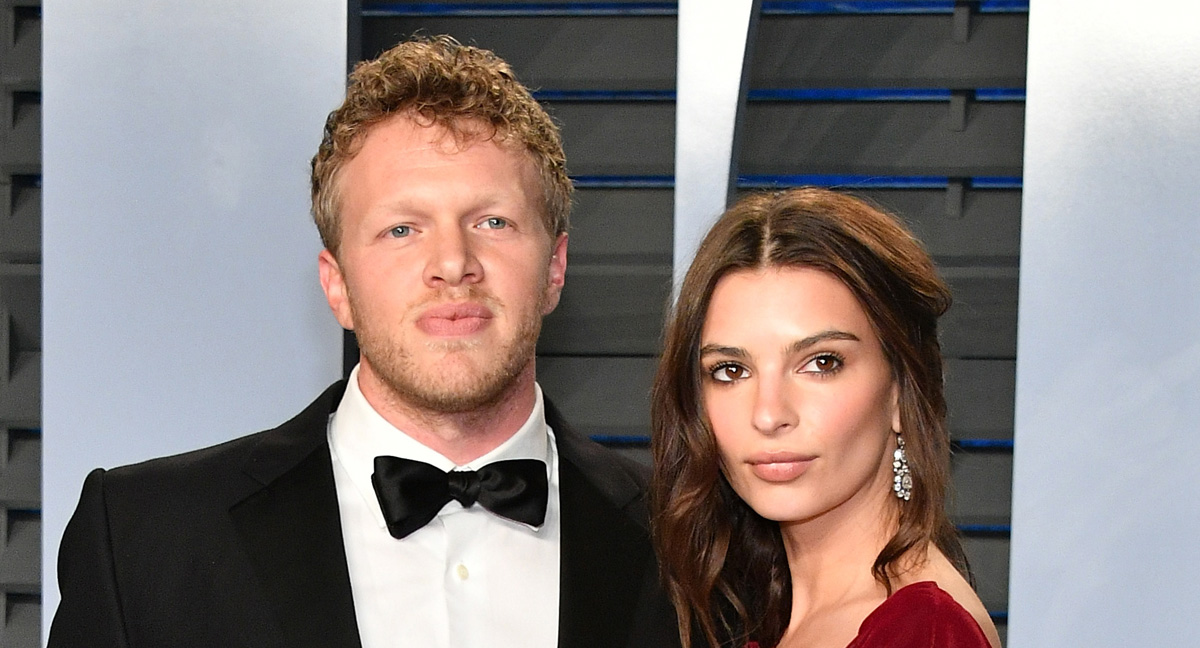 Emily Ratajkowski Debuts Massive, Two-Stone Engagement Ring! | Emily ...