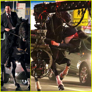 Keanu Reeves Performs This Crazy Stunt on a Horse for ‘John Wick 3 ...