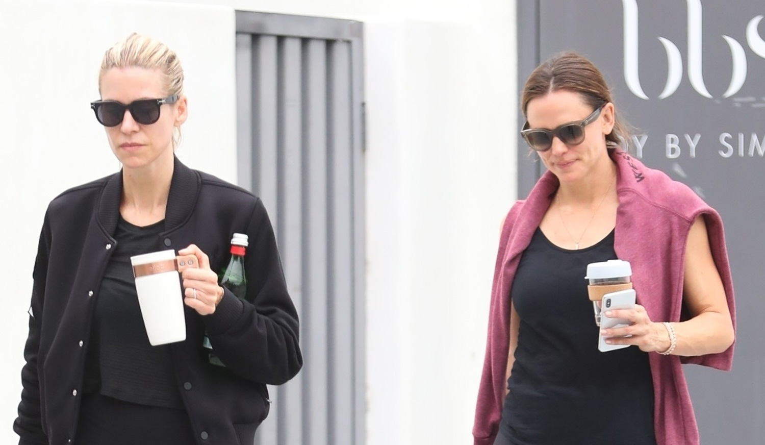 Jennifer Garner Gets in a Morning Workout with Her Manager | Jennifer ...