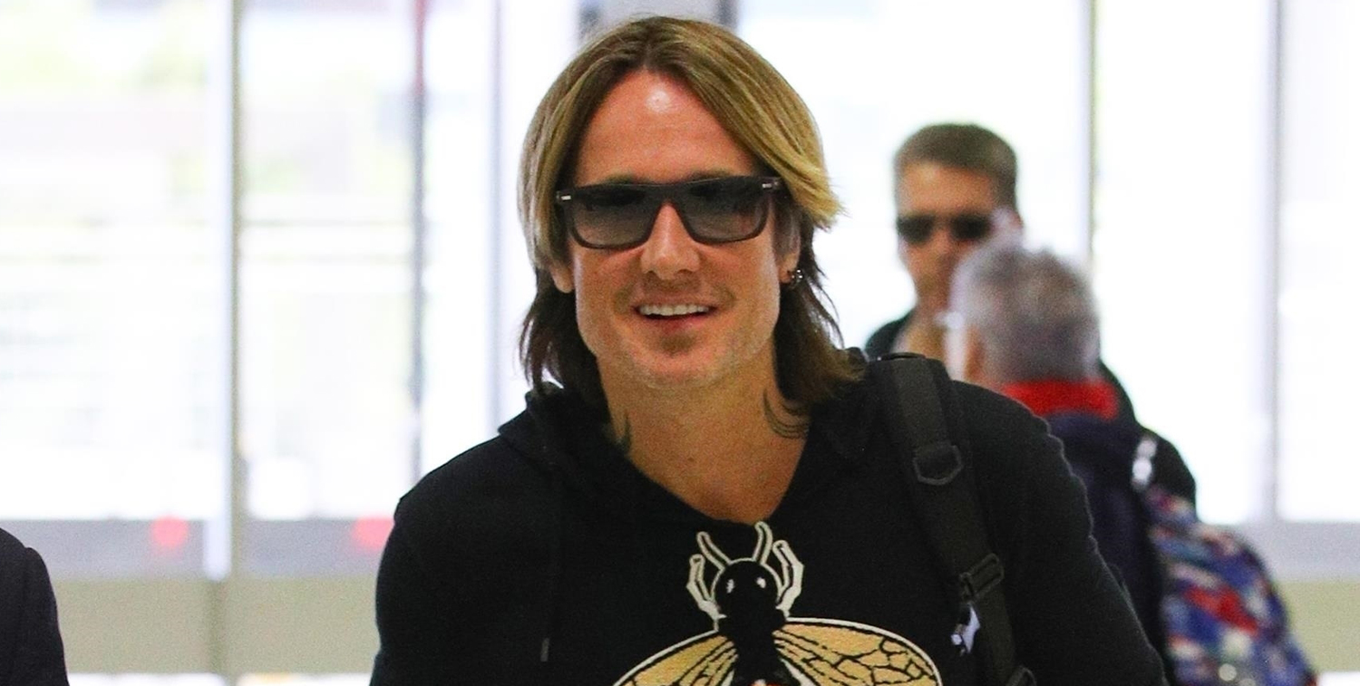Keith Urban is All Smiles Jetting Out of Sydney! | Keith Urban | Just ...