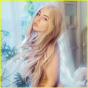 Ava Max Premieres Acoustic ‘Sweet But Psycho’ Performance – Watch Now ...