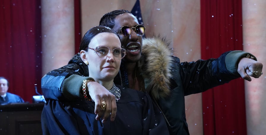 Kate McKinnon Plays Ruth Bader Ginsburg for SNL’s RBG Rap! | Chris Redd ...