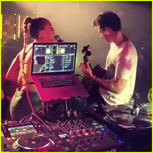 Miley Cyrus & Mark Ronson Perform ‘Nothing Breaks Like a Heart’ in London – Watch! | Mark Ronson ...