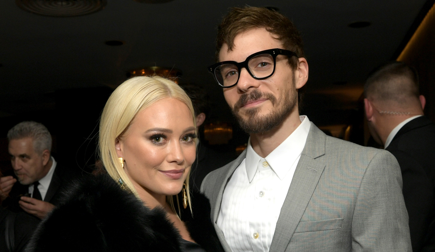 New Parents Hilary Duff & Matthew Koma Couple Up for Golden Globes ...