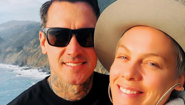 Carey Hart Pens Sweet Message to Wife Pink on 13th Wedding Anniversary ...