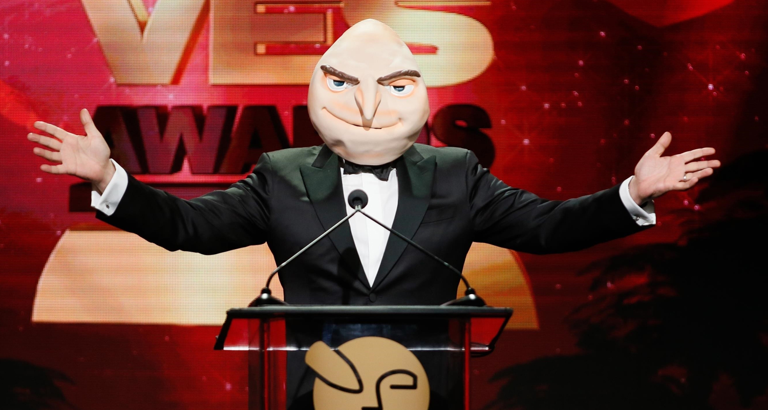 Steve Carell Hits Stage as Gru at VES Awards 2019! | Allen Leech, David ...