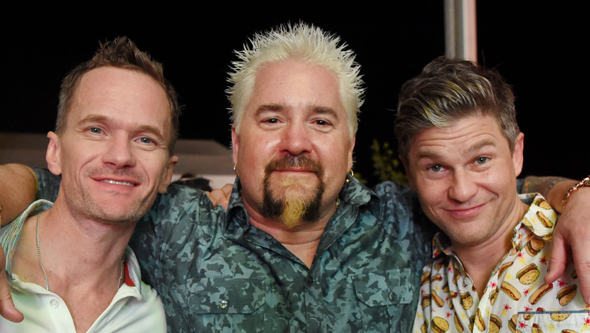 Neil Patrick Harris & David Burtka Hang with Guy Fieri & More Celeb ...