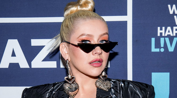 Christina Aguilera Opens Up About Her Time on ‘The Voice’ – Watch Now ...