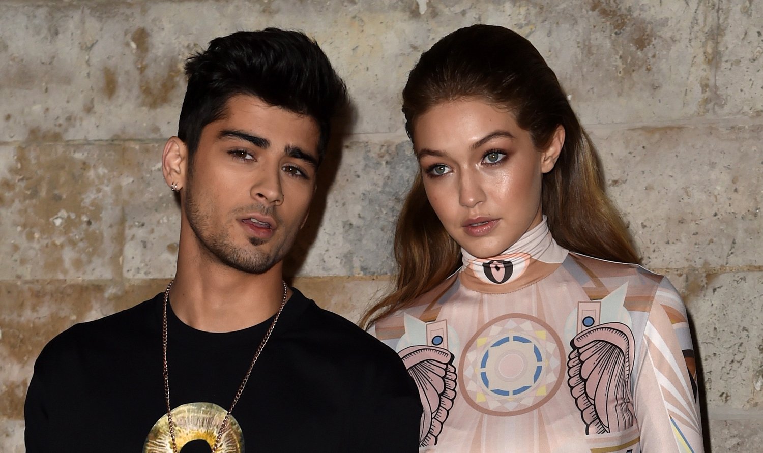 Zayn Malik Tweets His Love for Gigi Hadid | Gigi Hadid, Zayn Malik ...