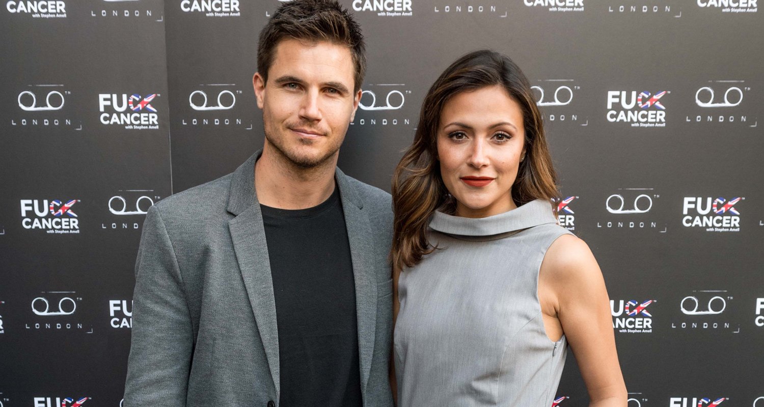 Italia Ricci & Husband Robbie Amell Expecting First Child! | Italia ...